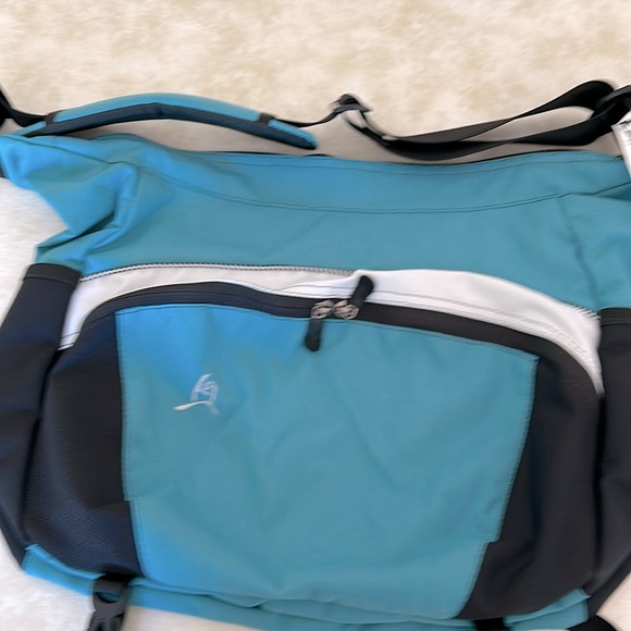 Overland Equipment | Bags | Overland Equipment Pro Sport Bag | Poshmark